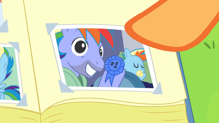 Cookie Fonster Reviews Every MLP Episode Part 80: Parental Glideance ...